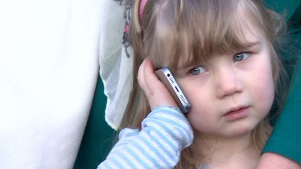 999 call: 'Brave' Bea, 6, praised for raising alarm to 'save mummy ...