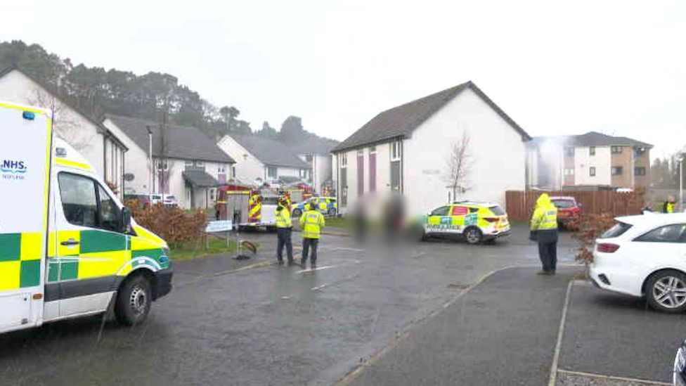 Man accused of trying to kill five police officers - BBC News