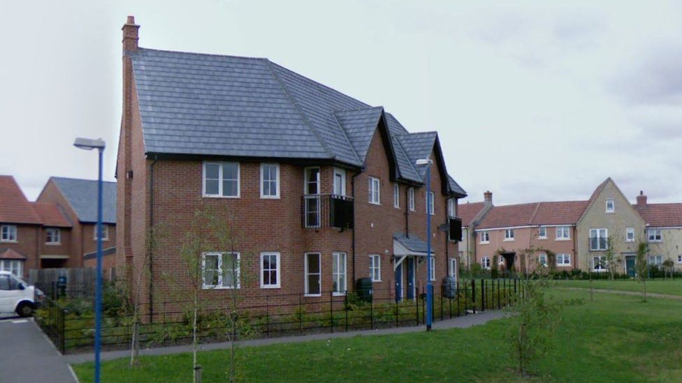 Cambourne murder: Robert Simpson-Scott jailed for life - BBC News