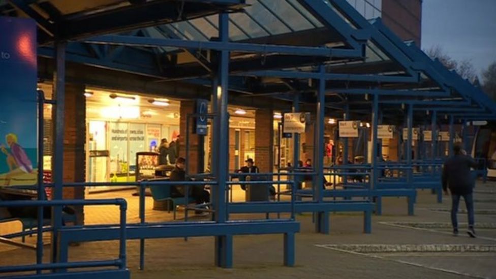 Bournemouth 'needs new homelessness plan' - BBC News