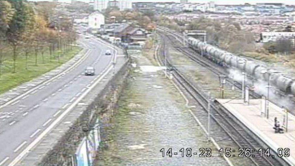 Heworth derailment: Repair failings 'caused derailment' - BBC News