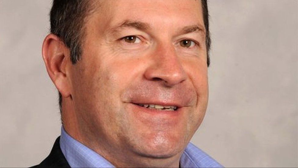 South Yorkshire's chief constable 'should be sacked' - BBC News