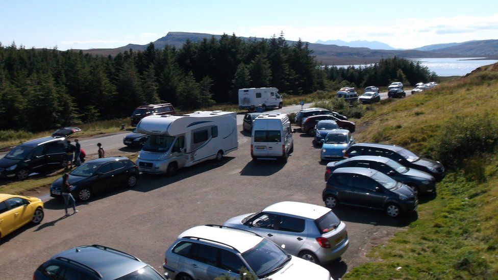 Visitor centre suggested for the Old Man of Storr - BBC News