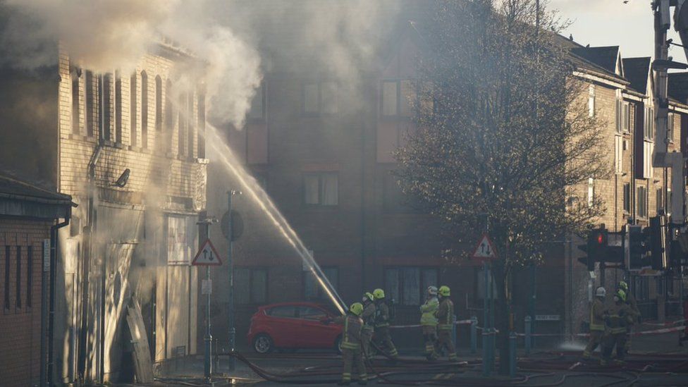 Roof collapse as fire engulfs furniture shop on City Road, Cardiff ...