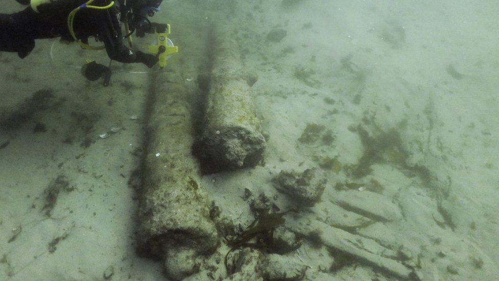 3D prints of shipwrecks off Drumbeg and Folkestone - BBC News