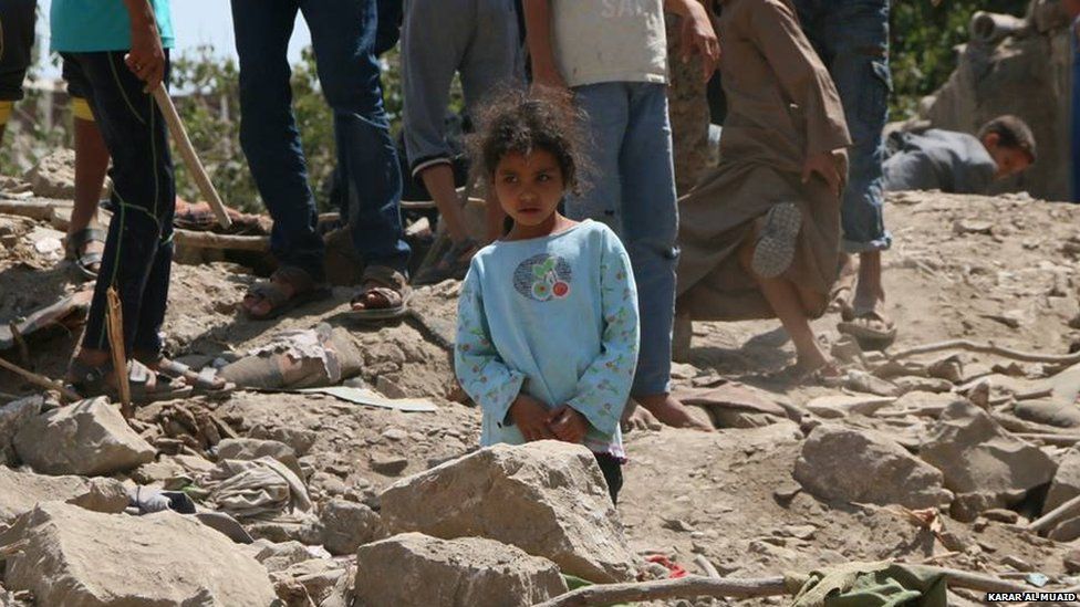 Yemen conflict: A week in the life of suffering civilians - BBC News