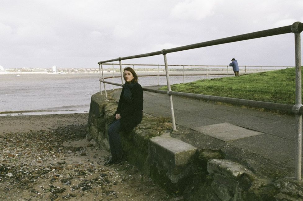 The great, all-female MP portrait takeover - BBC News