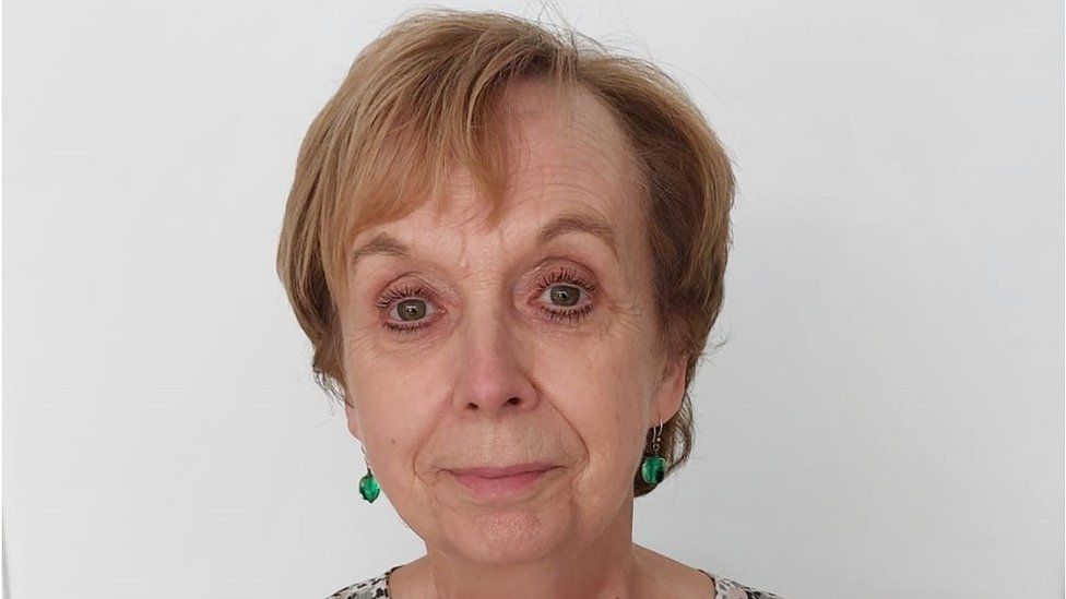 Mental health: Teachers in west Belfast take part in wellbeing day ...