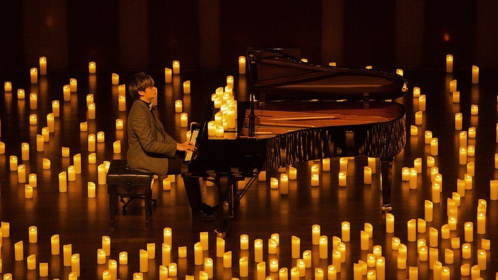 Nottingham Contemporary: Candlelit concerts to take place - BBC News