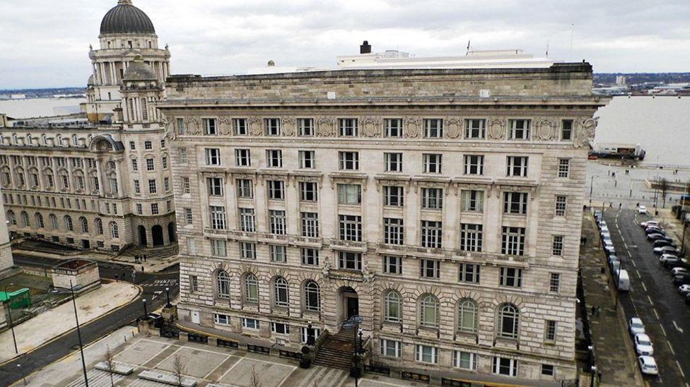 Memories of Cunard's 'spiritual home' in Liverpool - BBC News