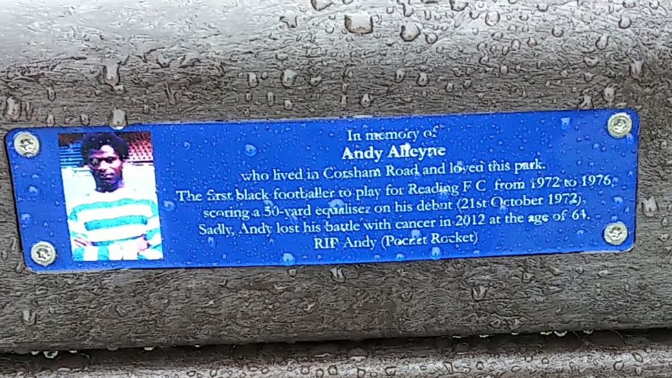 Andy Alleyne: Memorial bench honours Reading FC's first black player ...