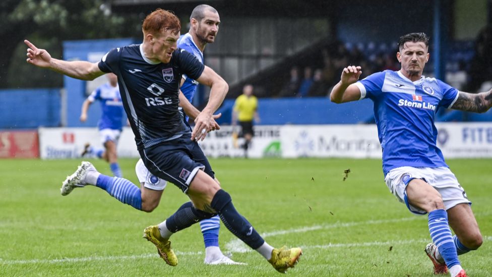 Simon Murray hat-trick as Ross County beat Stranraer 5-1 in cup - BBC Sport