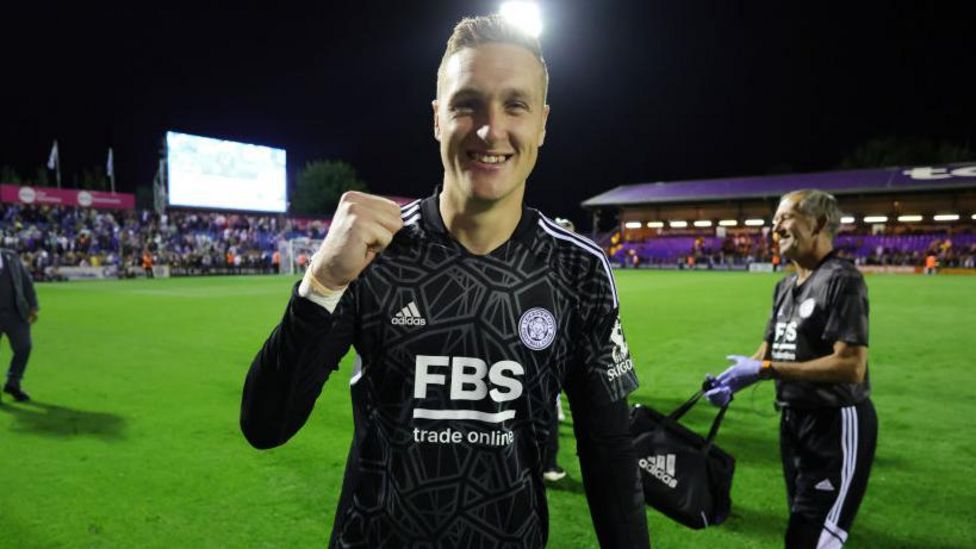 Leicester: Daniel Iversen 'very capable number two' - Brendan Rodgers ...