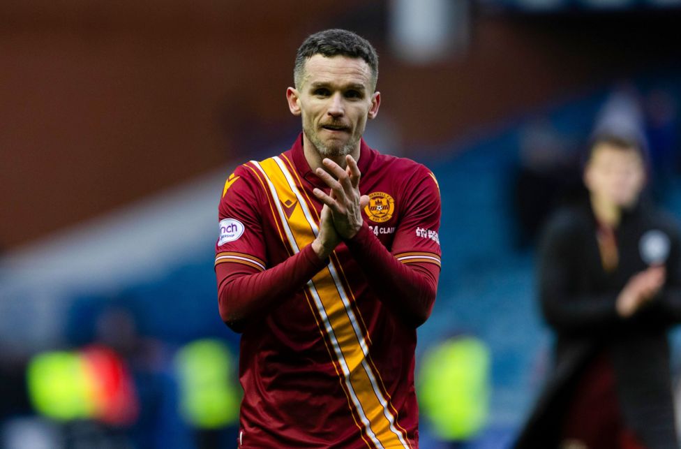 McGinn on 500 appearances, Scotland cap and Motherwell support - BBC Sport