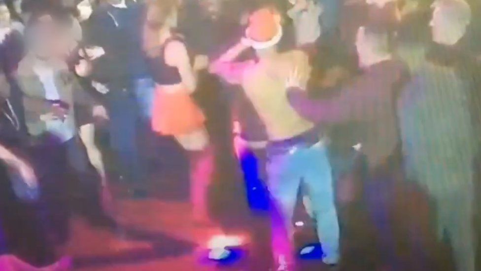 Four jailed for Sheffield nightclub brawl stabbings - BBC News