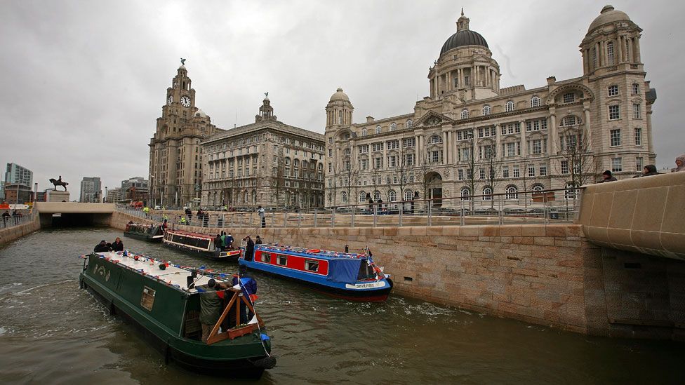 Leeds and Liverpool Canal: Bicentenary of canal marked with voyage ...