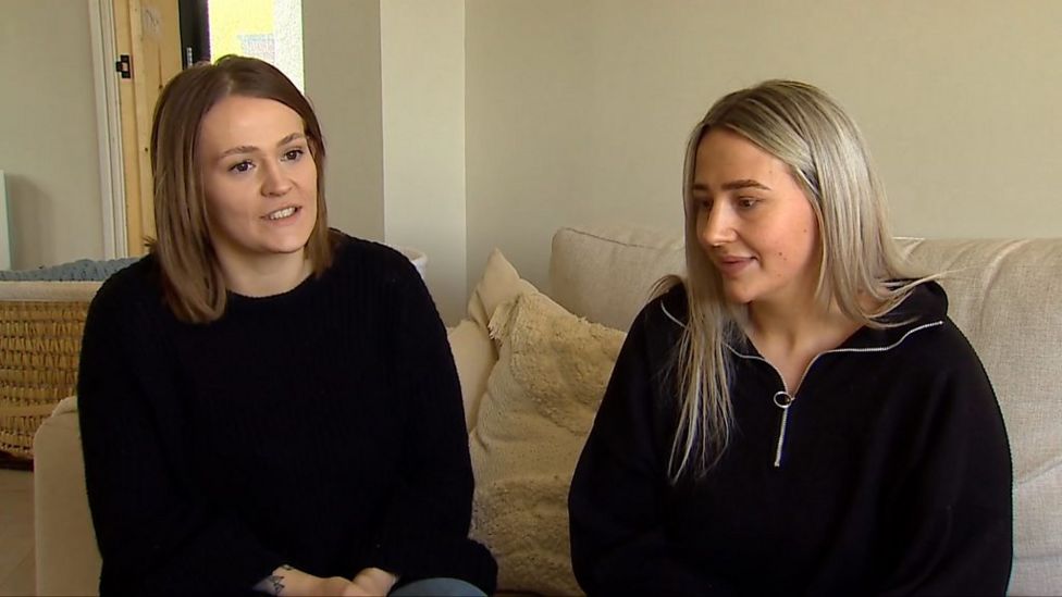 Sepsis victim warns of silent symptoms after losing both legs - BBC News