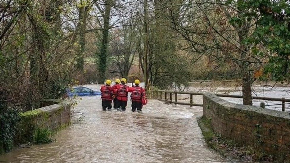Numerous flood-water rescues spark warning across Dorset - BBC News