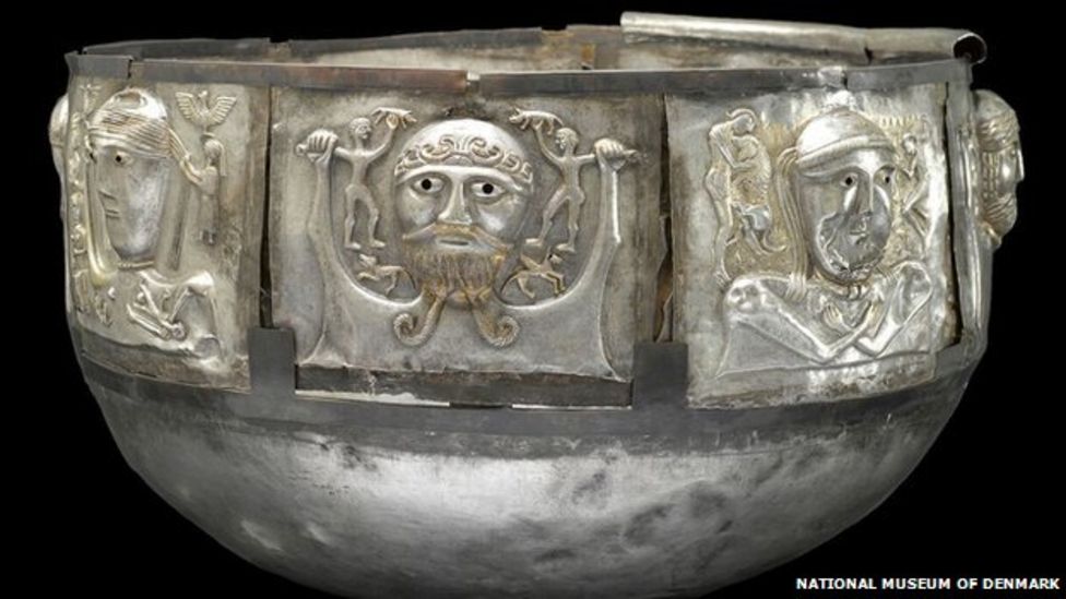 British Museum explores Celt culture - BBC News
