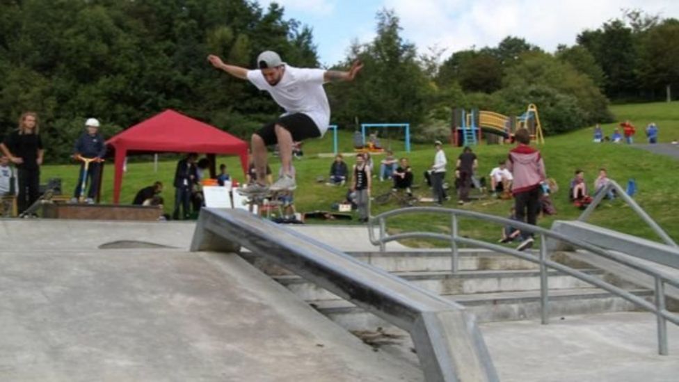 Jacques and Torin Lakeman: Father's skate park plan to remember sons ...