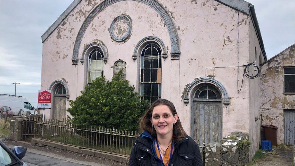 Ymgyrch i achub hen gapel Tom Nefyn ym Mhen Llŷn - BBC Cymru Fyw