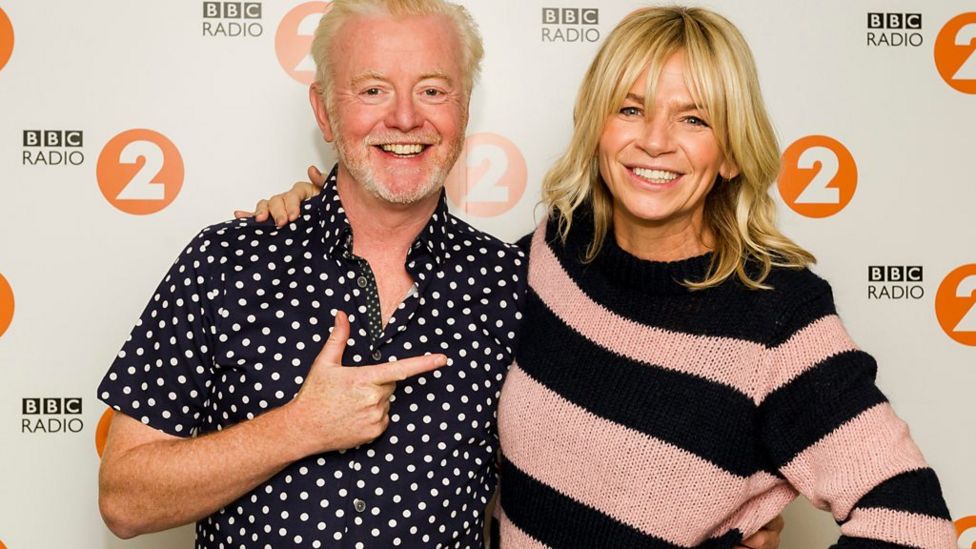 Zoe Ball first female host of BBC Radio 2 Breakfast Show - BBC News