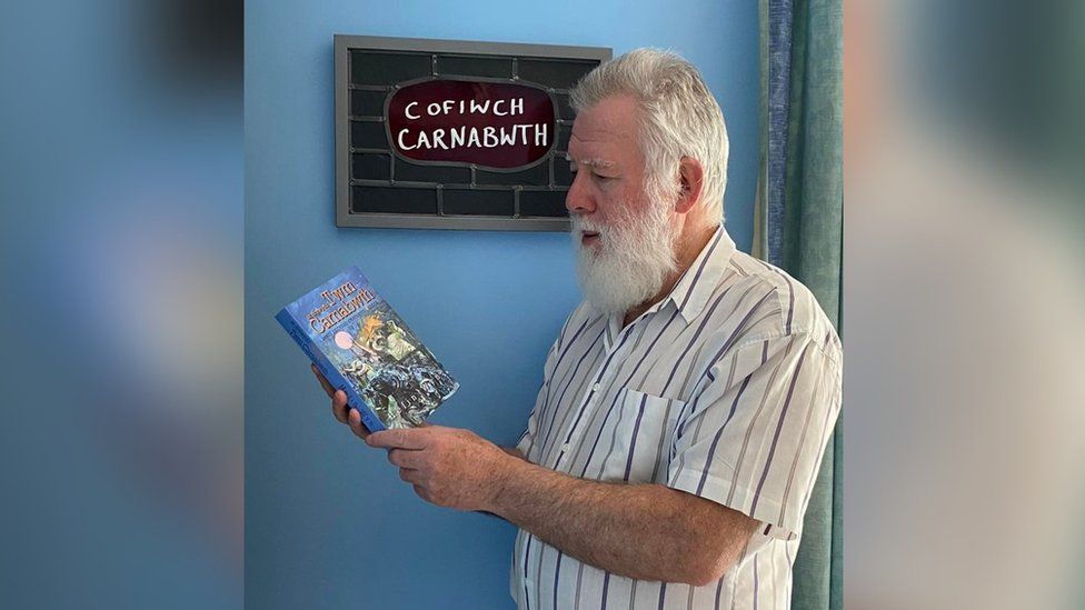 Ymgyrch i godi cerflun i gofio arweinydd Merched Beca - BBC Cymru Fyw