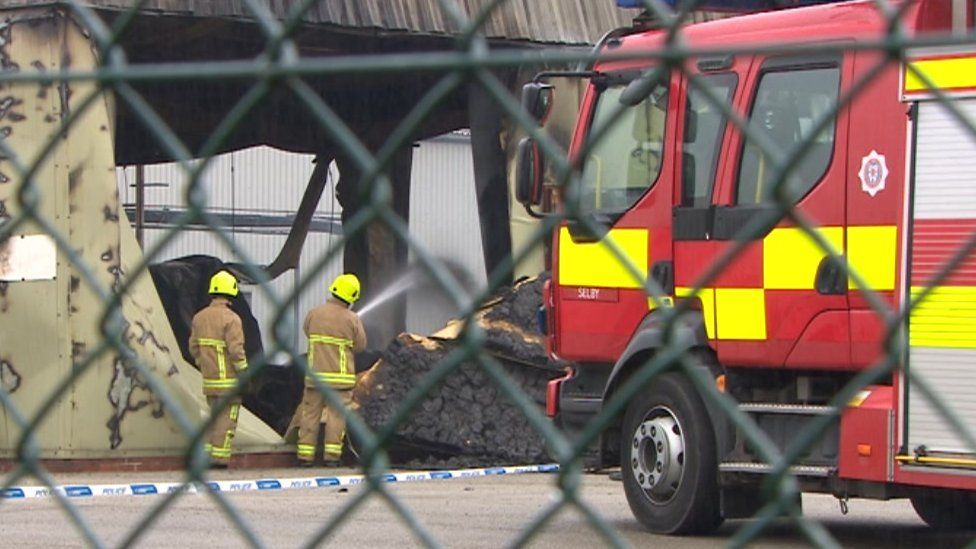 Selby Salads factory fire: Boy, 14, arrested - BBC News