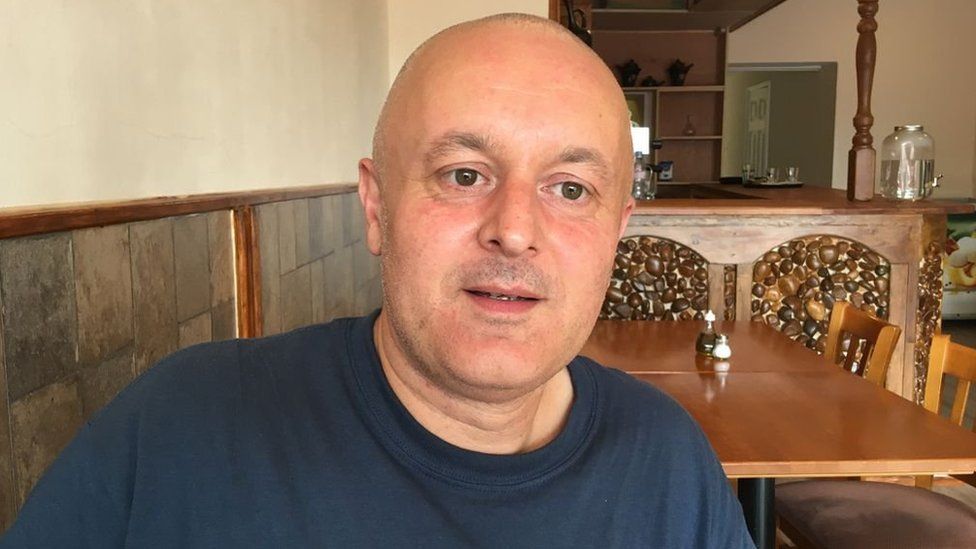 Pa lyfrau i'r hosan Dolig? - BBC Cymru Fyw