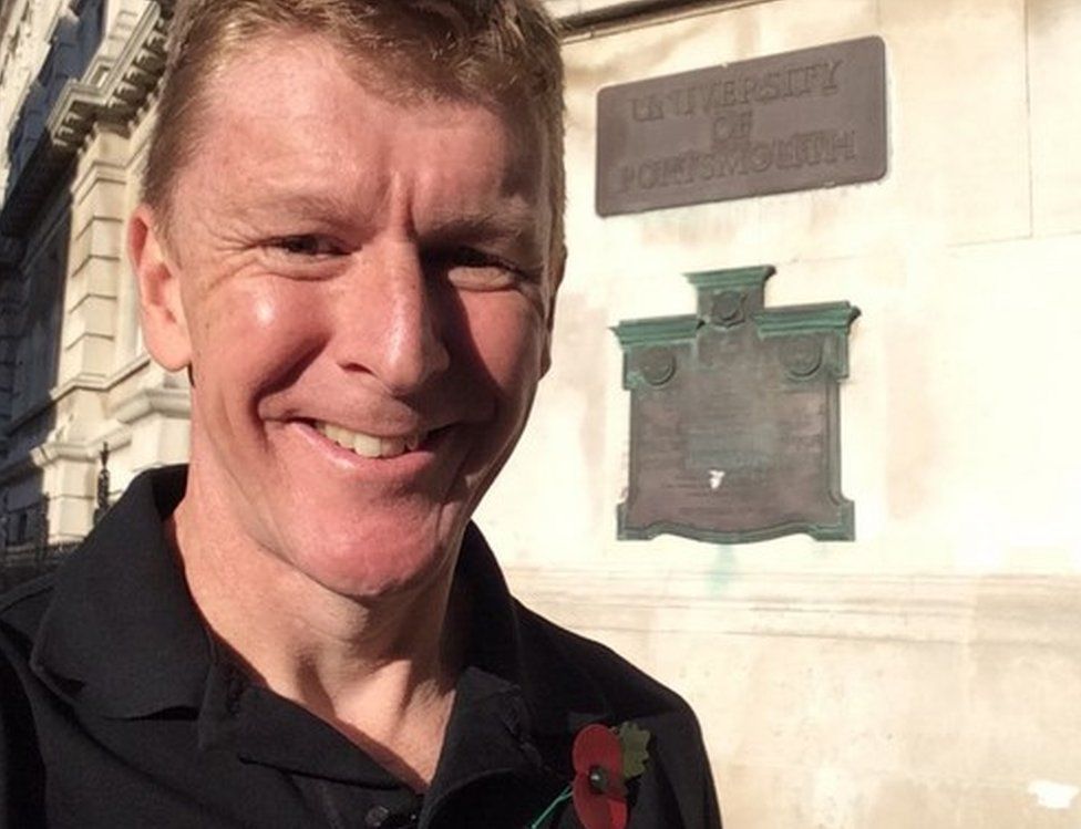 Astronaut Tim Peake receives University of Portsmouth honorary degree ...