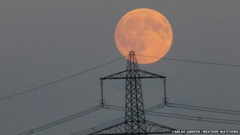 Gallery: A Full Moon - BBC Weather