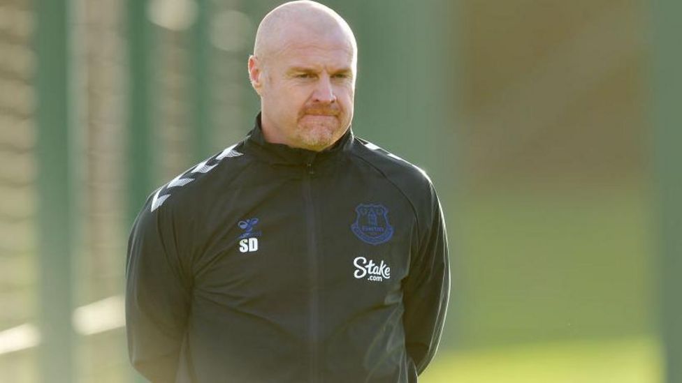 Everton: 'The new manager bounce will help' - Brown - BBC Sport