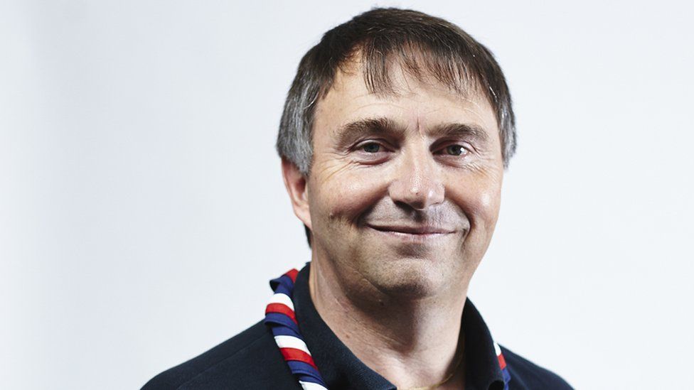 Guernsey residents awarded Queen's Birthday Honours - BBC News