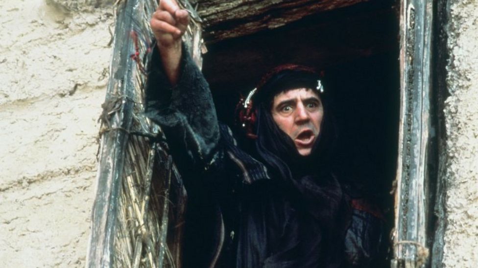 Terry Jones: Monty Python stars pay tribute to comedy great - BBC News