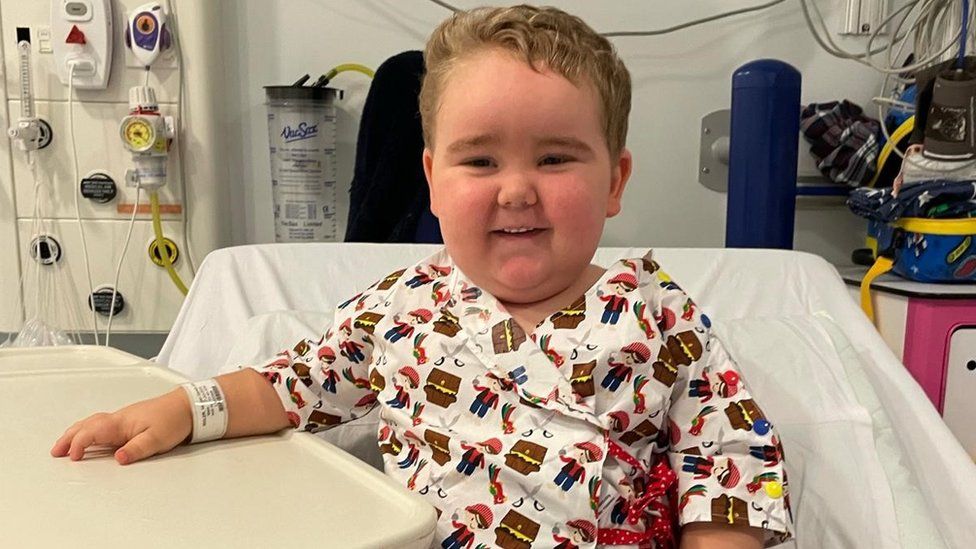 Morgan Ridler: Triniaeth canser ddim yn gweithio bellach - BBC Cymru Fyw