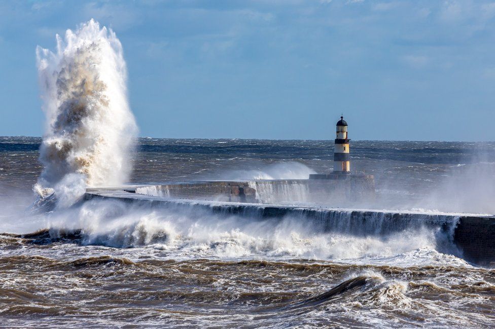 England's Big Picture: 5 - 11 April - BBC News