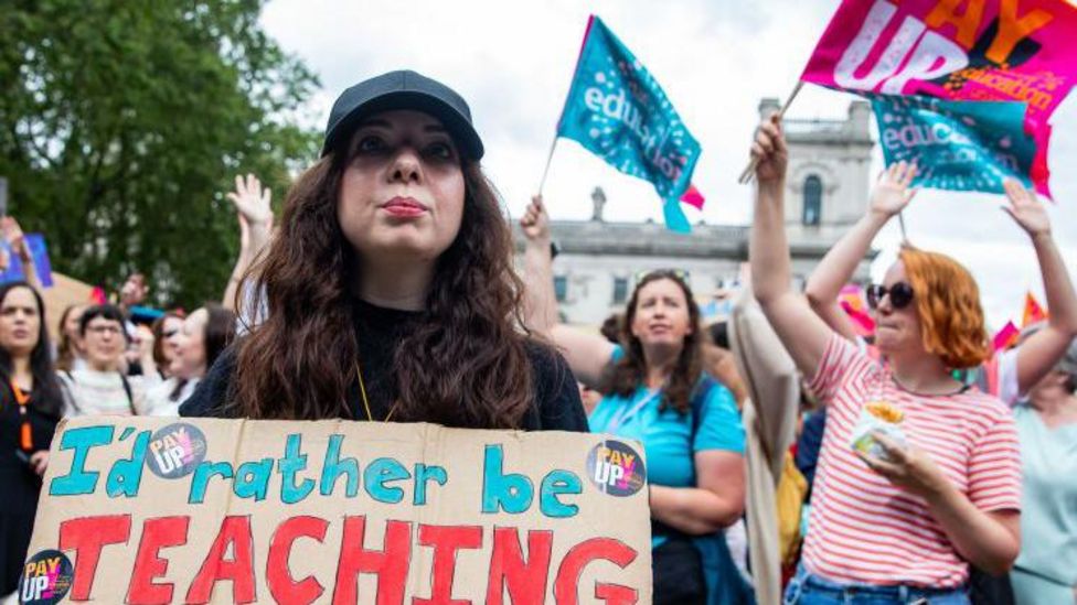Teachers could strike in September, union says - BBC News