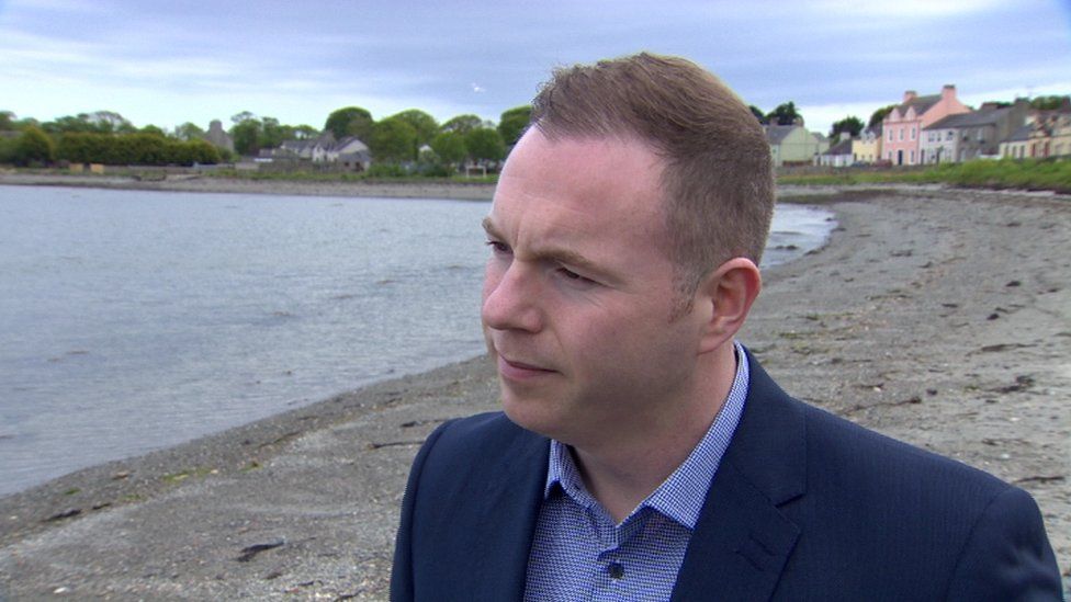 General election 2017: Sinn Féin target South Down summit - BBC News