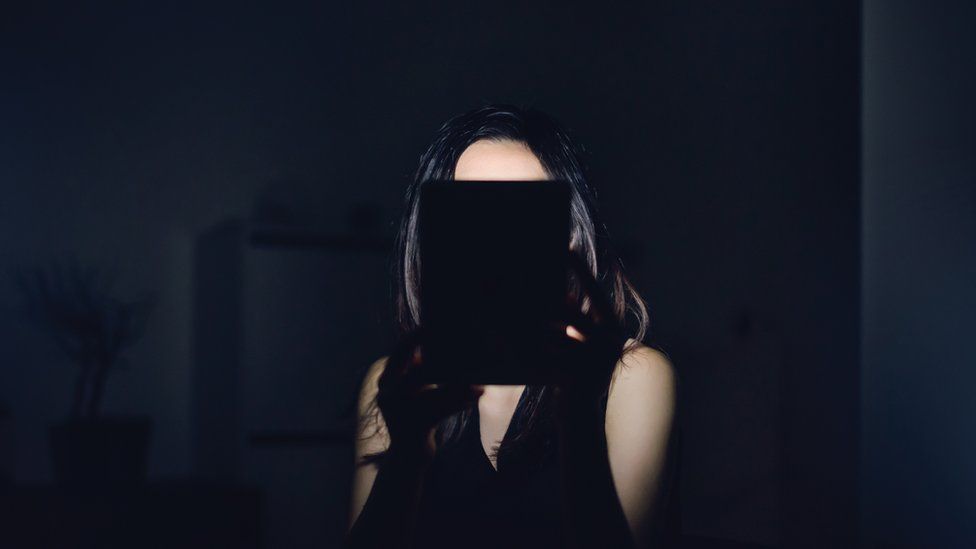 Social Media: Should people be allowed to be anonymous online? - BBC ...