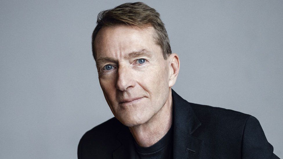 How Lee Child is breaking cover on Jack Reacher secrets - BBC News