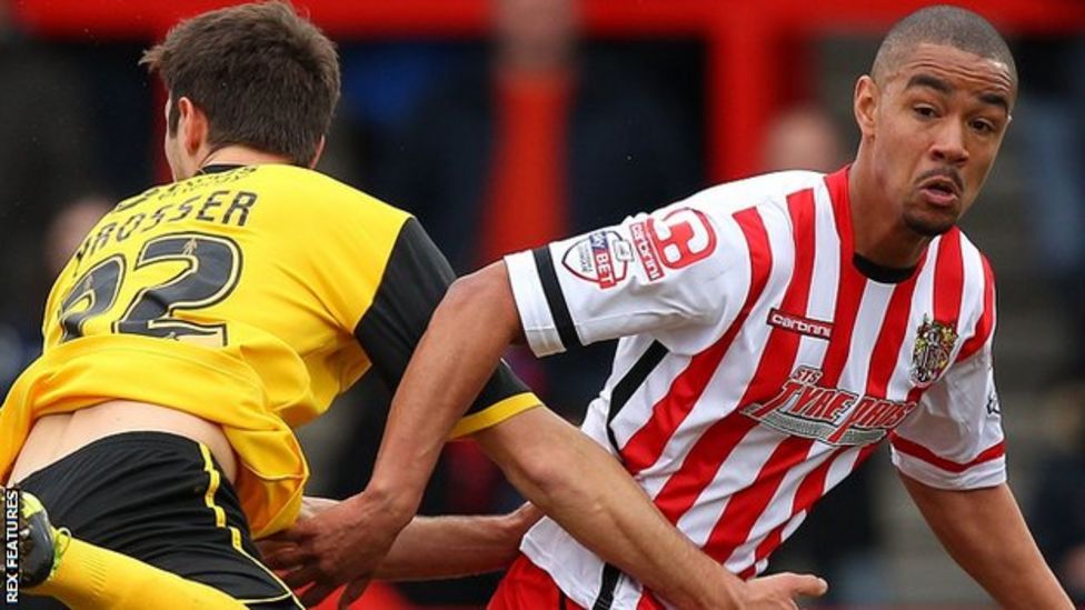 National League: Barrow bring in Byron Harrison and Euan Murray - BBC Sport