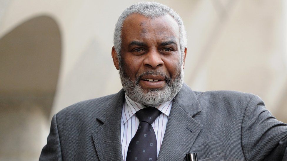 Stephen Lawrence officer had 'case to answer' over undercover meeting ...