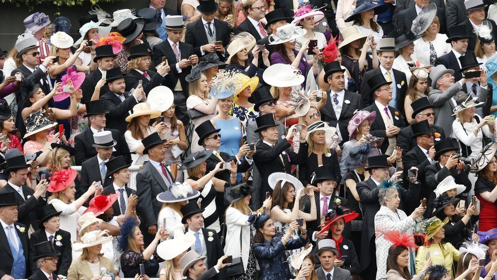 In pictures: Final day of Royal Ascot - BBC News