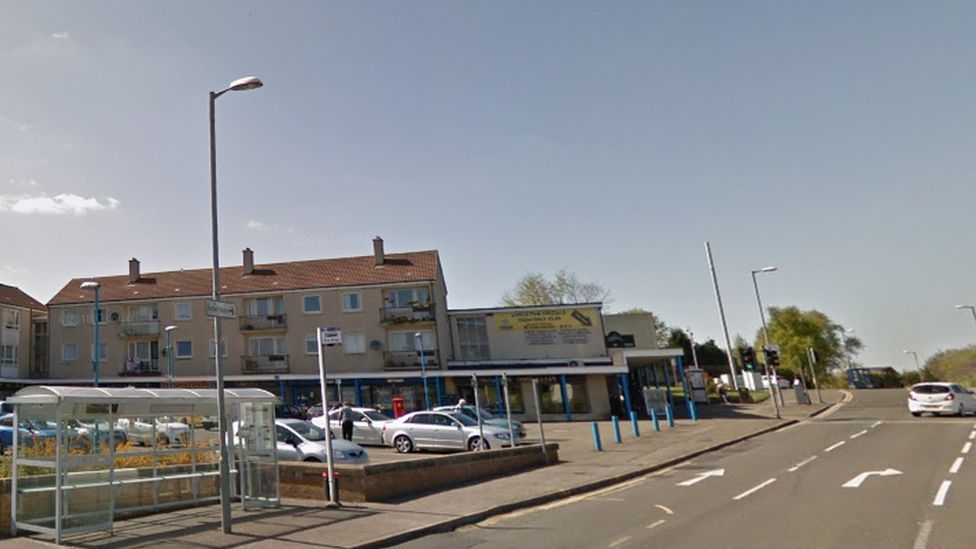 Girl attacked by man who followed her off bus in East Kilbride - BBC News