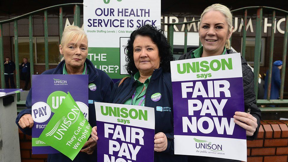 NI Civil Service 'regret' as Unison healthcare workers strike - BBC News