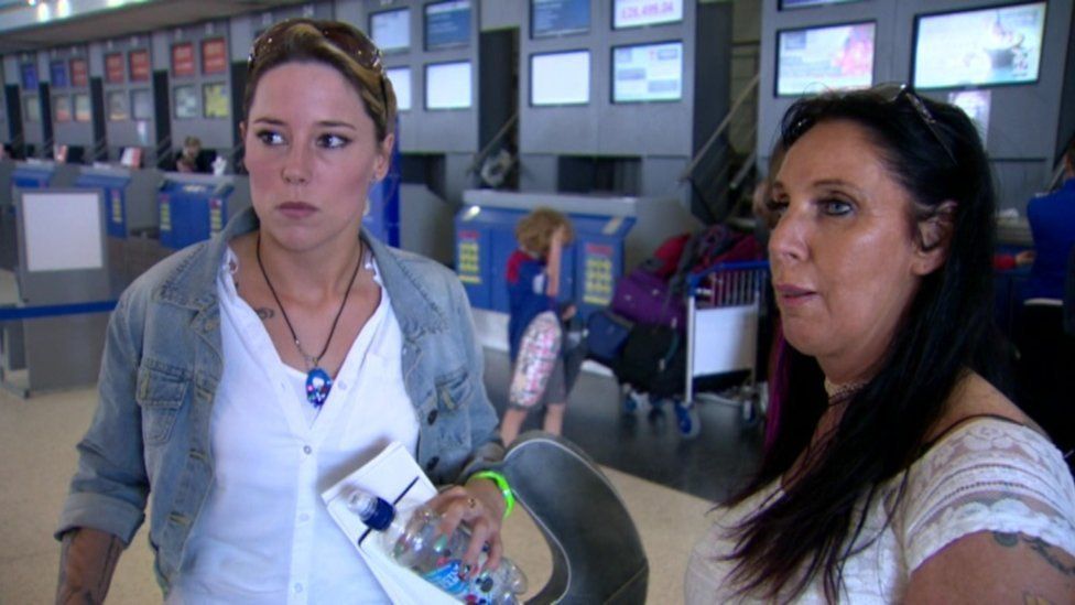 Turkish coup fails to put off Northern Ireland holidaymakers - BBC News