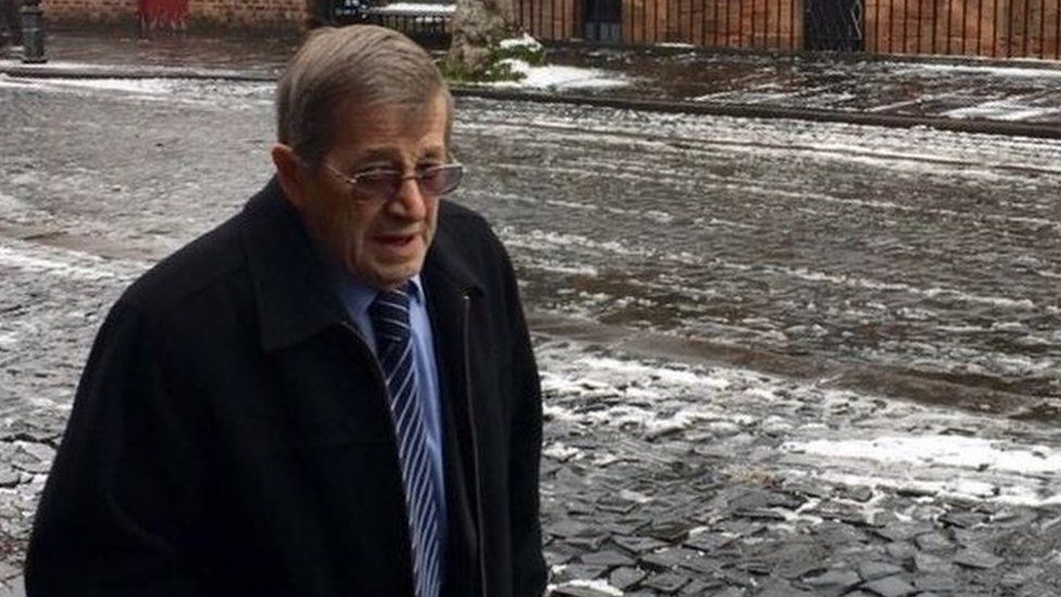 Underley Hall abuse trial: Third man cleared of abuse - BBC News