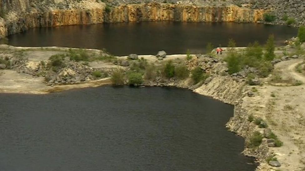 Middlepeak Quarry water turned black to stop swimming - BBC News