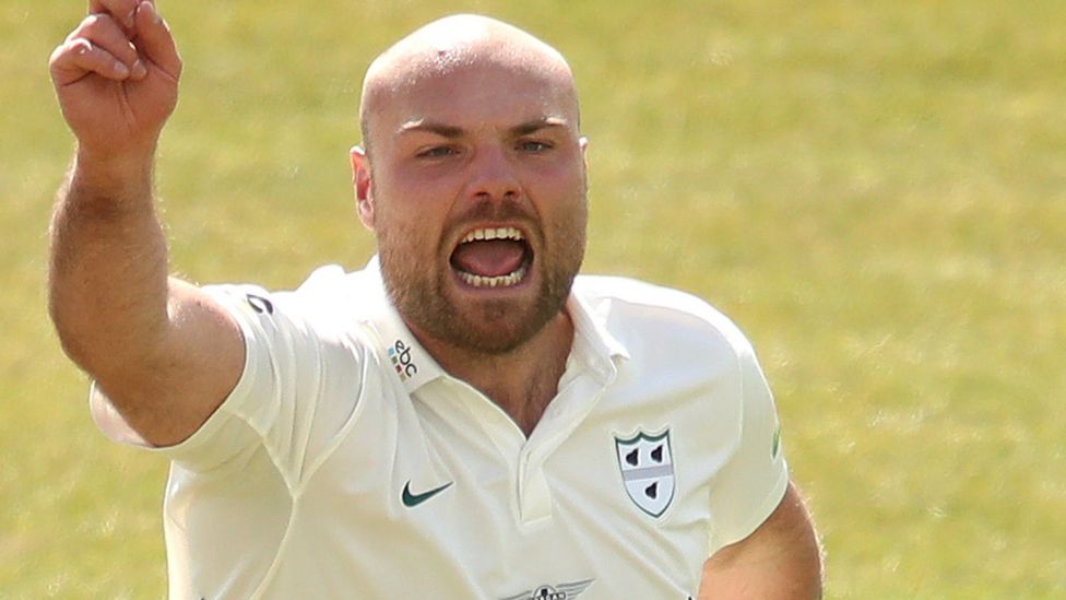Joe Leach: Former Worcestershire skipper agrees new three-year deal ...
