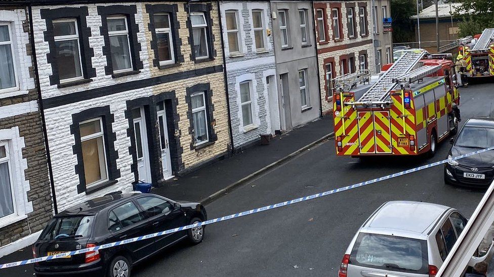Man, 50, dies after fire at house in Splott, Cardiff - BBC News